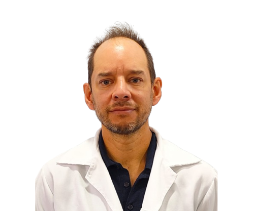Dr. Paredes Franklin – Hospital Club de Leones Quito Central